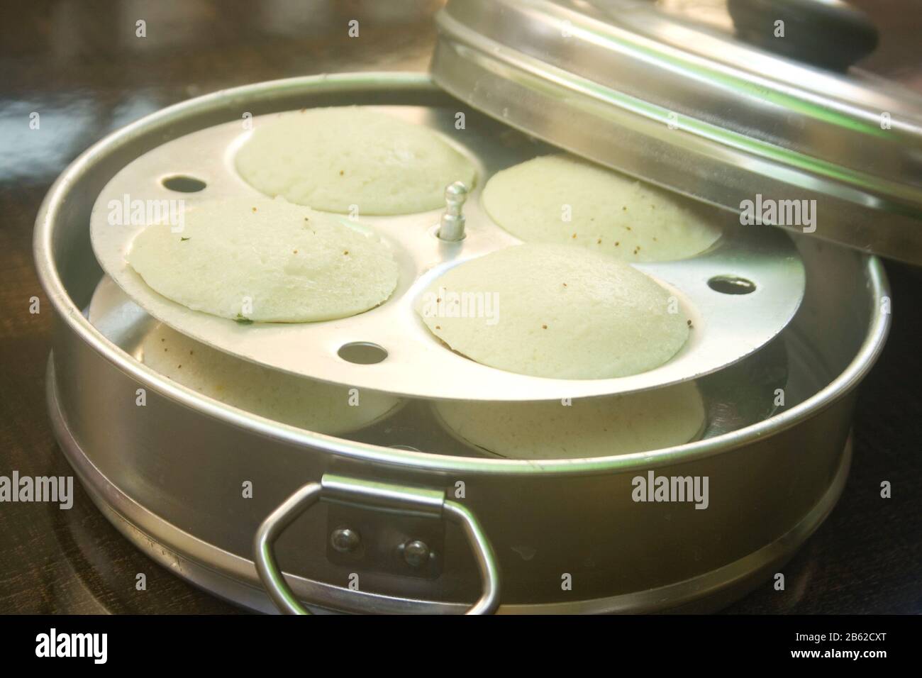 Idli photos hi-res stock photography and images - Alamy
