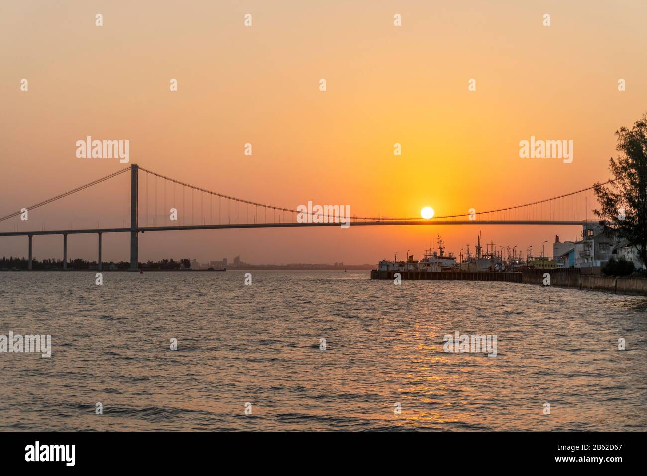 Maputo bridge hi-res stock photography and images - Alamy