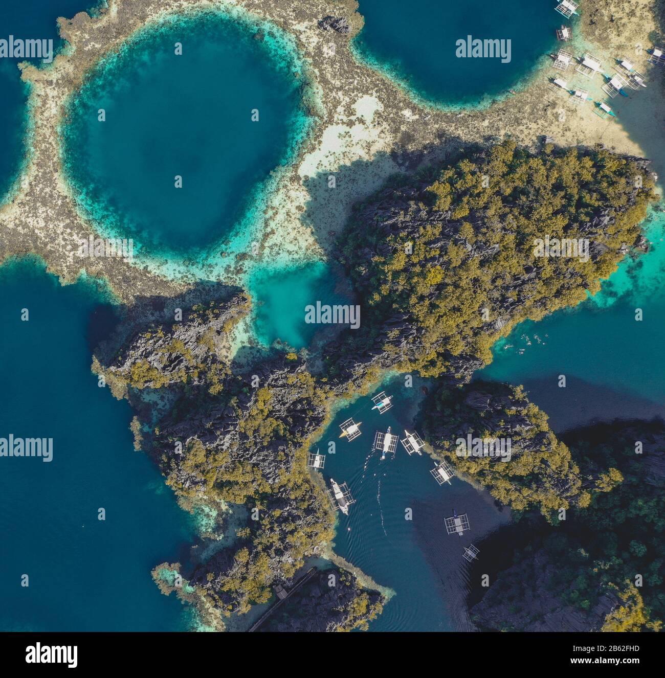 Aerial view of the Twin Lagoon in coron island, Palawan, Philippines ...