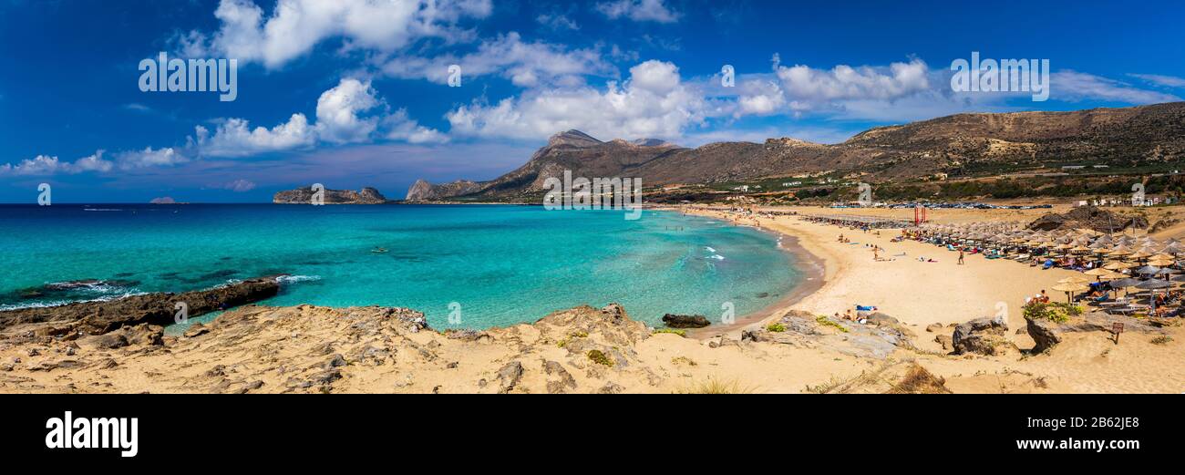 Shot of beautiful turquoise beach Falasarna (Falassarna) in Crete ...