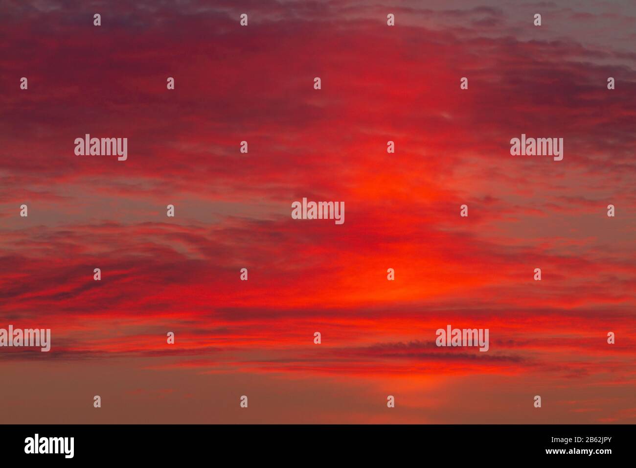 Beautiful evening sky behind hi-res stock photography and images - Alamy