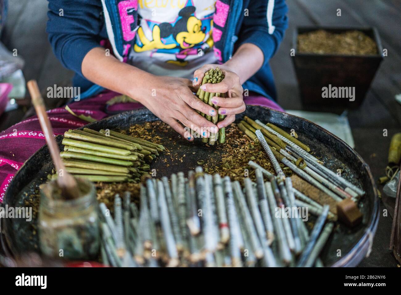 Handmade cigars, Inle lake, Myanmar, Asia Stock Photo - Alamy