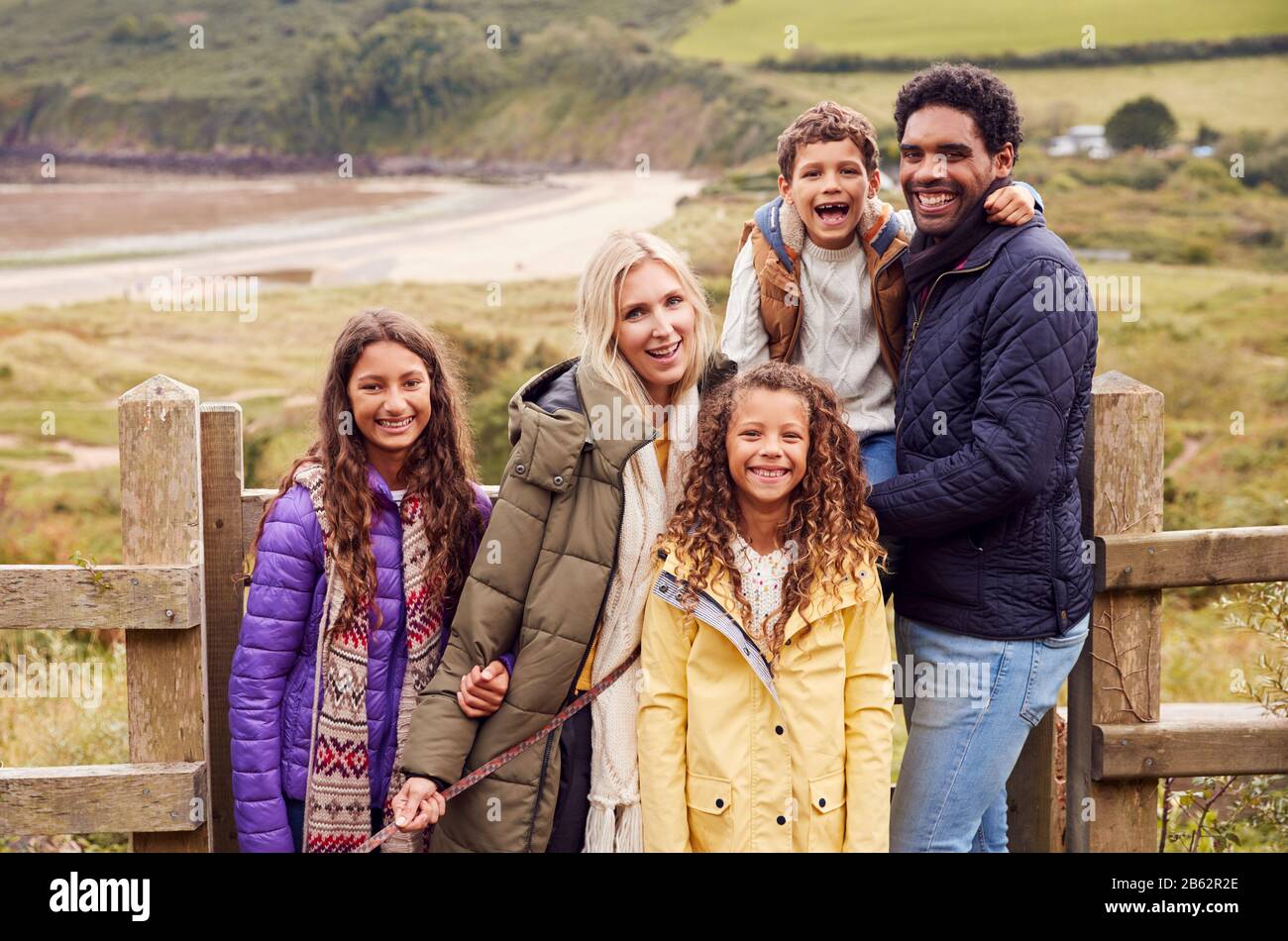 Multi Cultural Family High Resolution Stock Photography and Images - Alamy