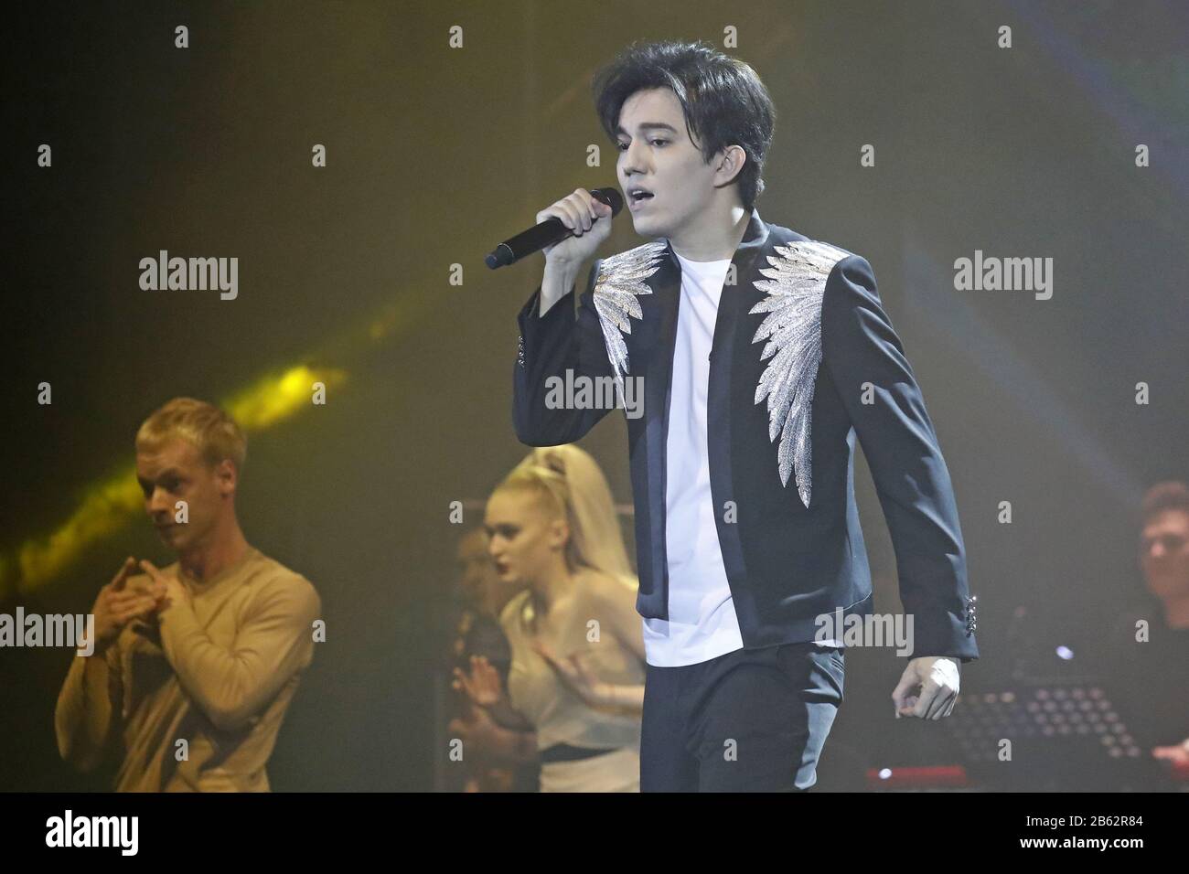 Stadium Concert High Resolution Stock Photography and Images - Alamy