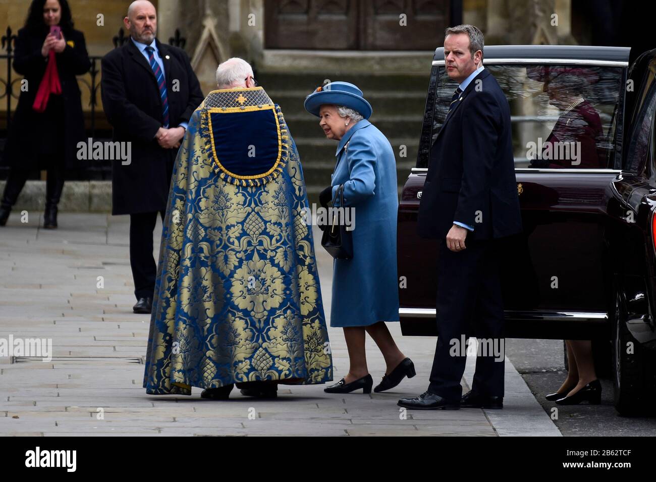 Annual commonwealth day service queen hi-res stock photography and ...