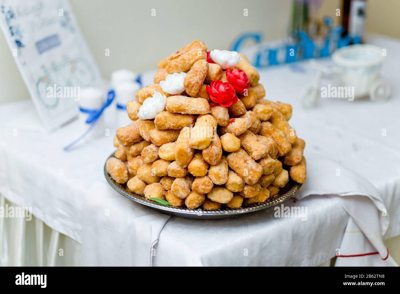 Traditional wedding banquet big hi-res stock photography and images - Alamy