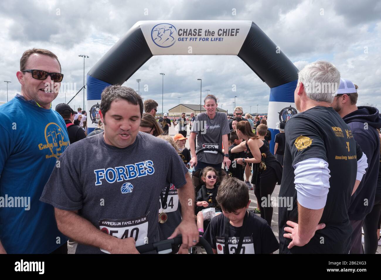 Georgetown, Tx - The crowded finish line of a community charity fun run ...
