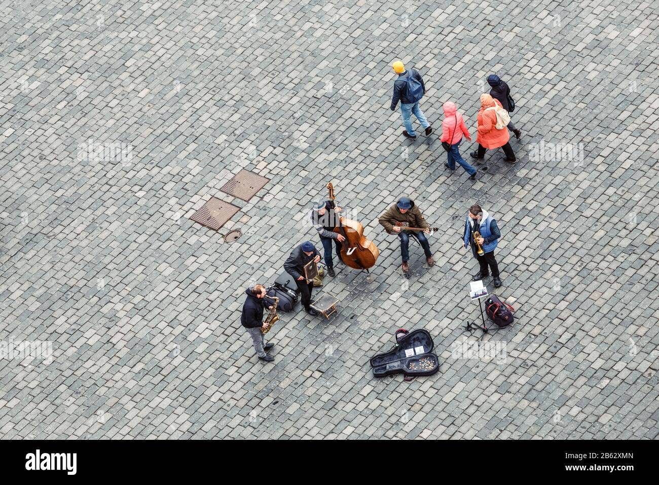 National instruments hi-res stock photography and images - Alamy