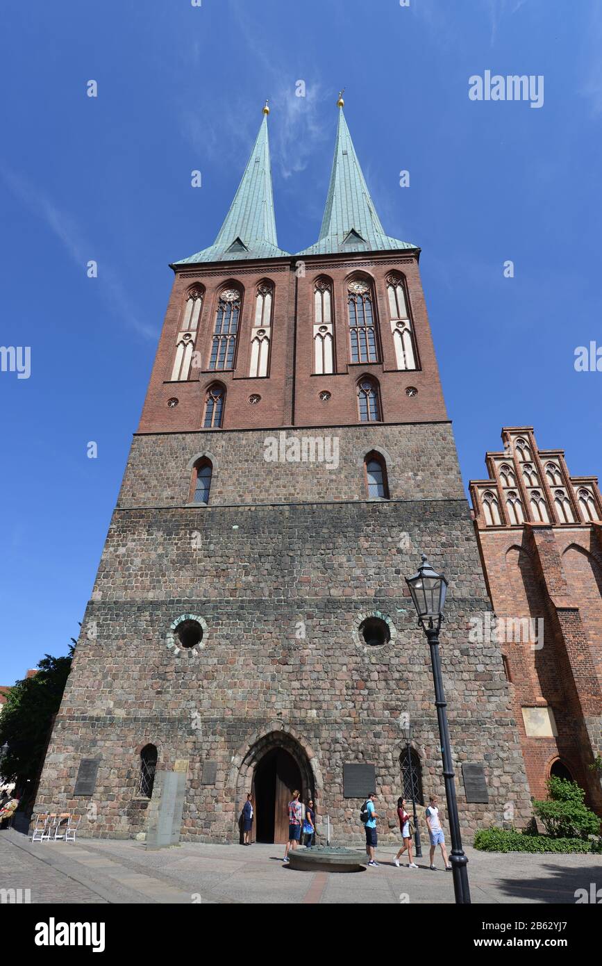 Nikolaikirche, Nikolaiviertel, Mitte, Berlin, Deutschland Stock Photo ...