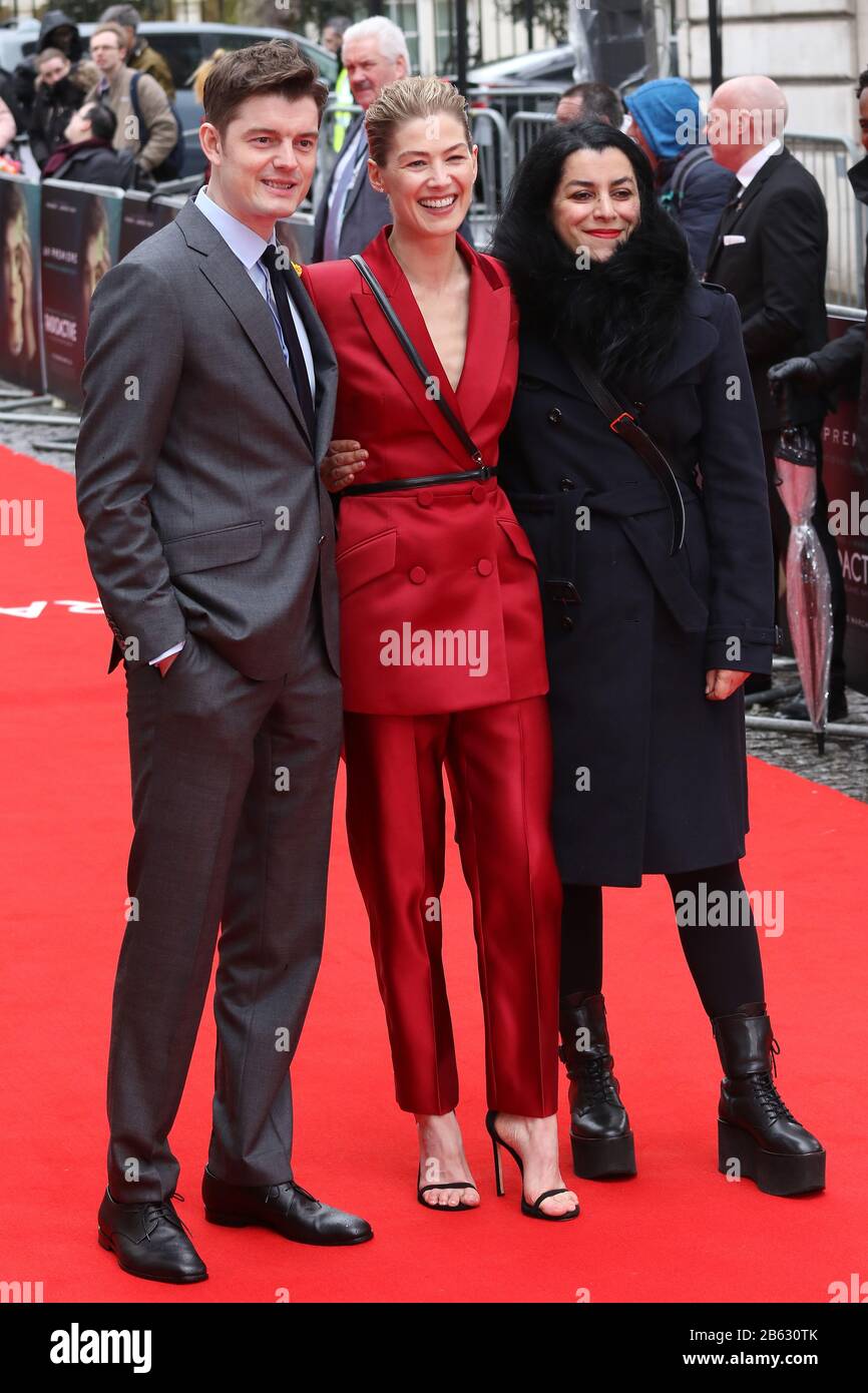 Rosamund pike radioactive hi-res stock photography and images - Alamy