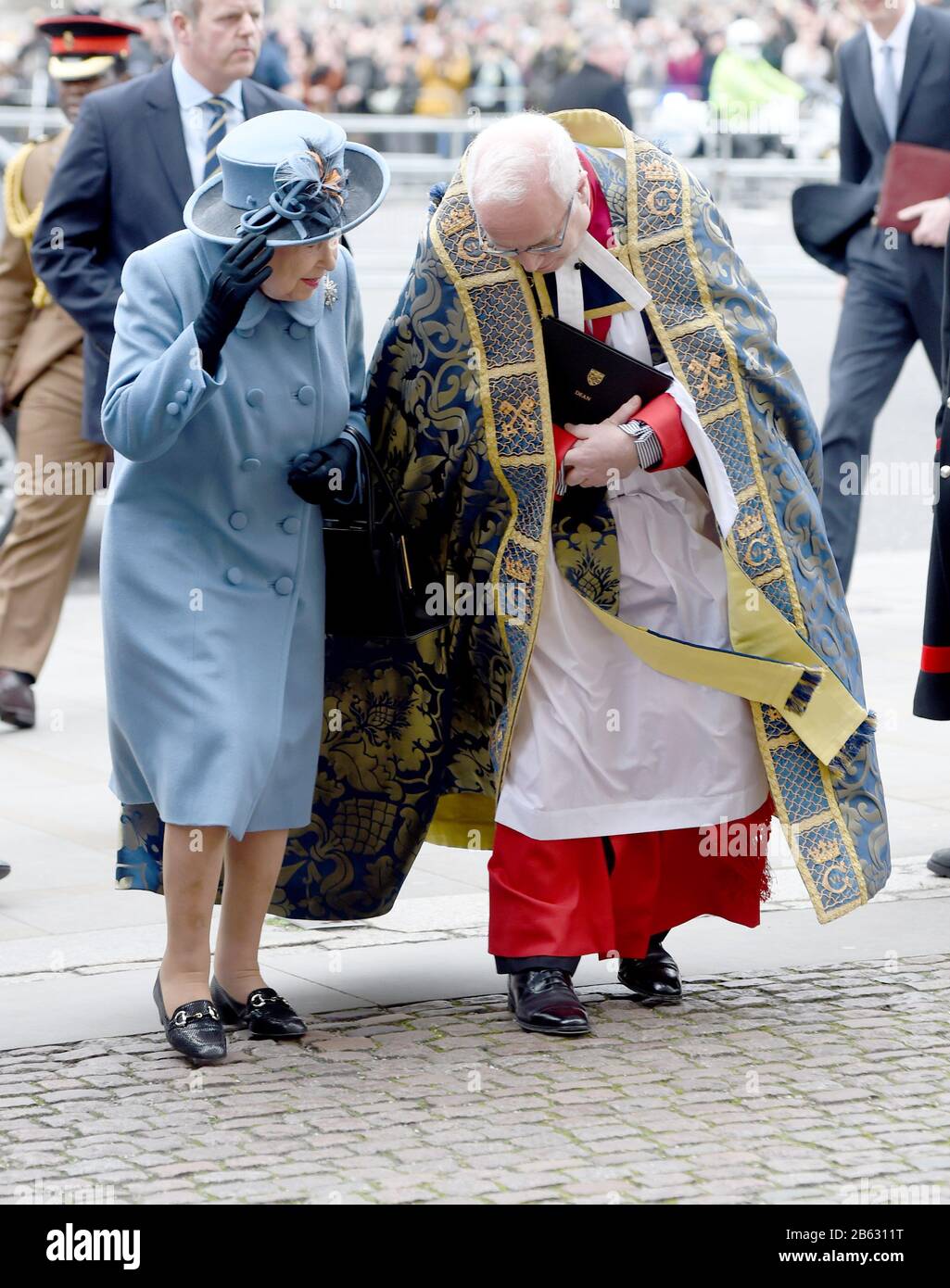 Very reverend dr david hoyle hi-res stock photography and images - Alamy