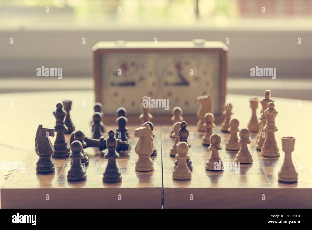 Playing a chess king move hi-res stock photography and images - Alamy