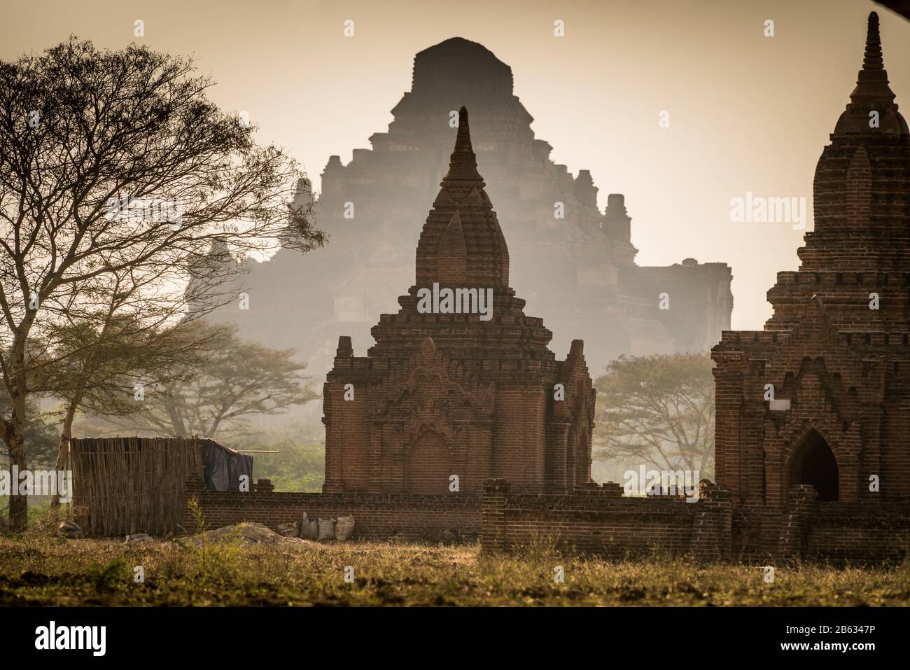 Dhammayan Gyi Temple, Bagan, Myanmar, Asia Stock Photo - Alamy