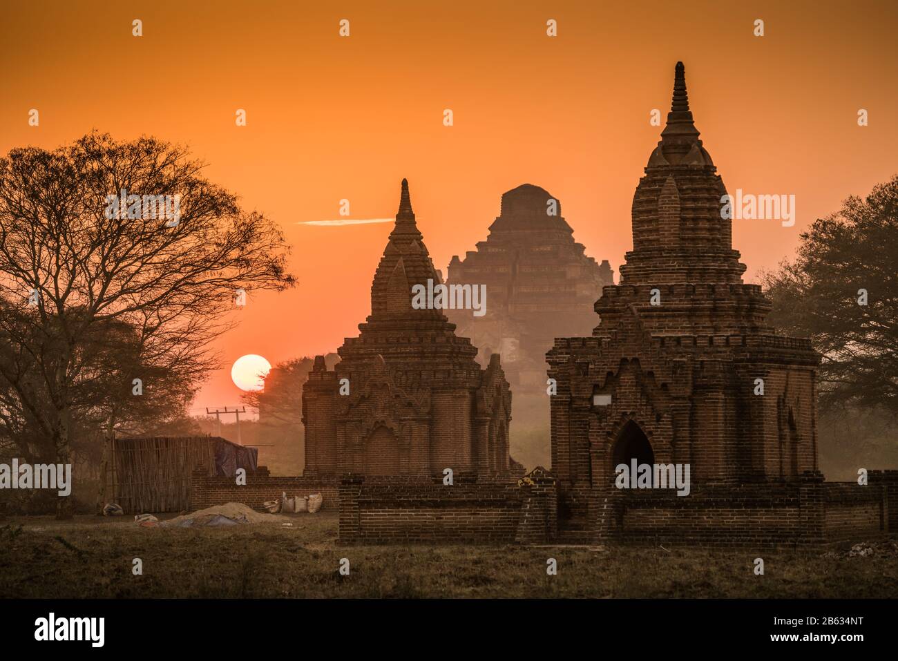 Dhammayan Gyi Temple, Bagan, Myanmar, Asia Stock Photo - Alamy