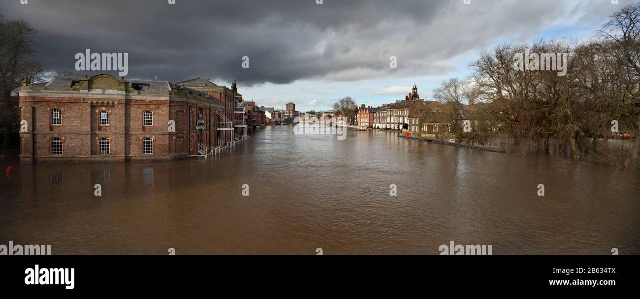 Flooding river ouse york hi-res stock photography and images - Alamy