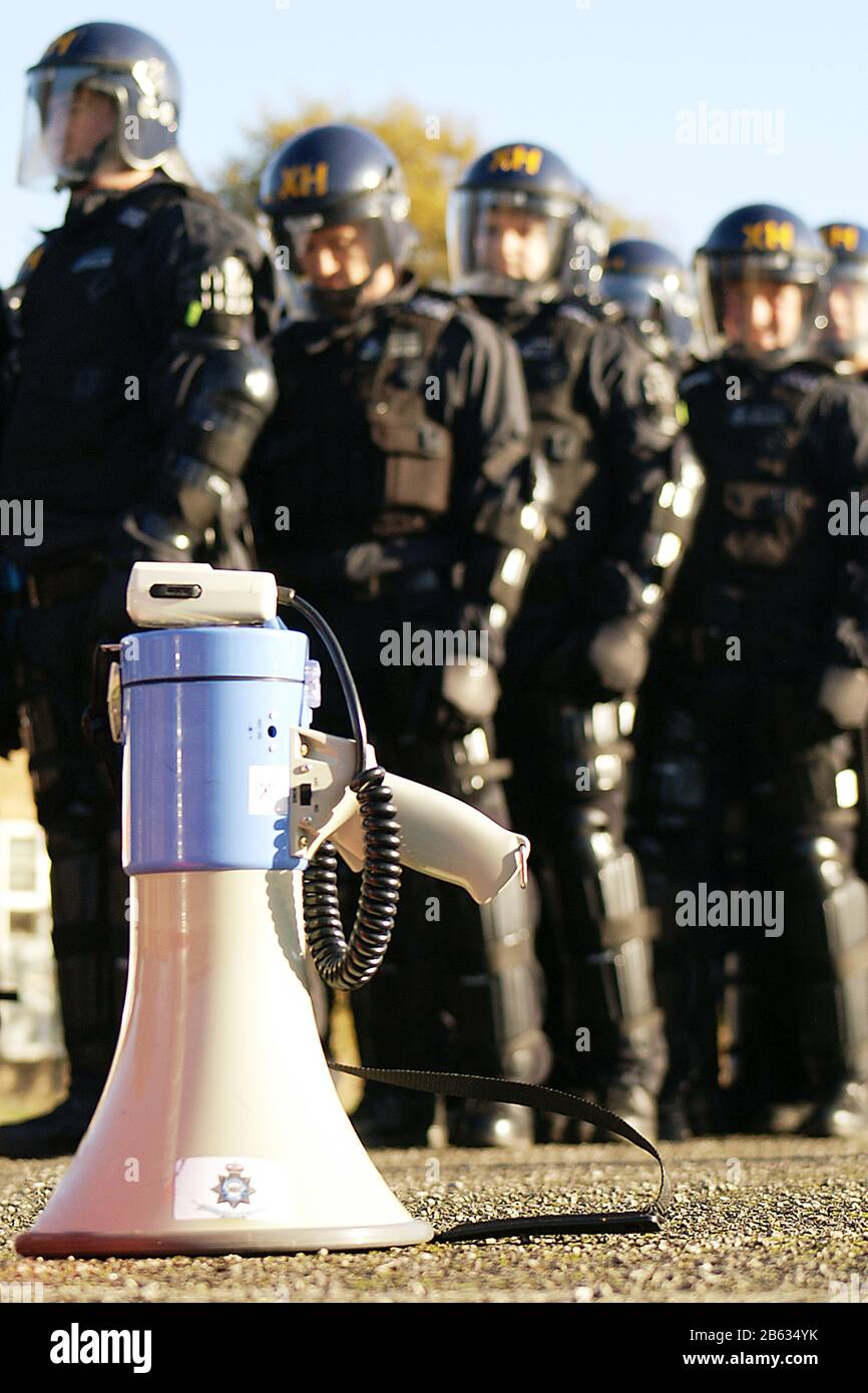 Hazmat containment hi-res stock photography and images - Alamy