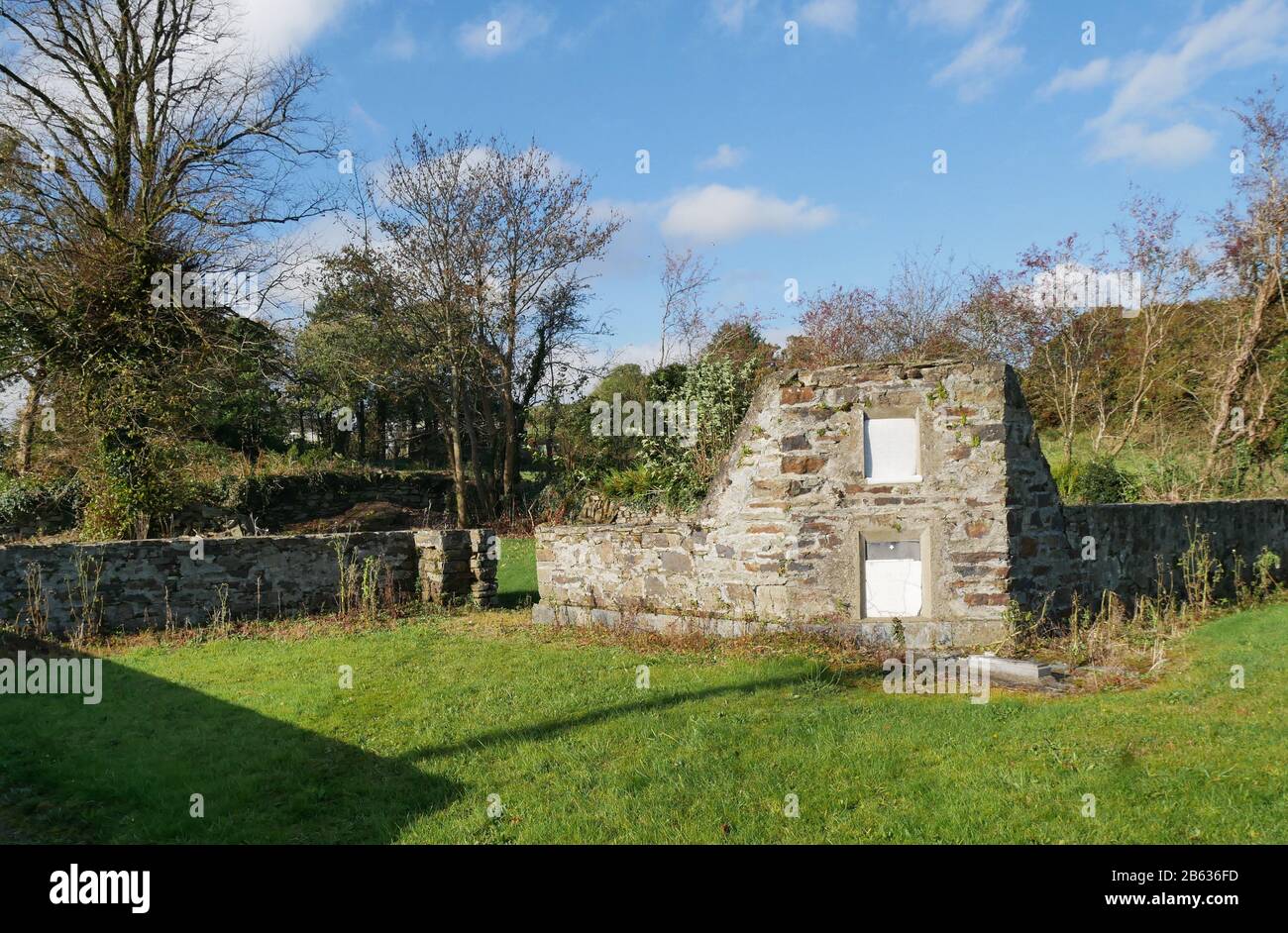 Old historical exteriors hi-res stock photography and images - Alamy