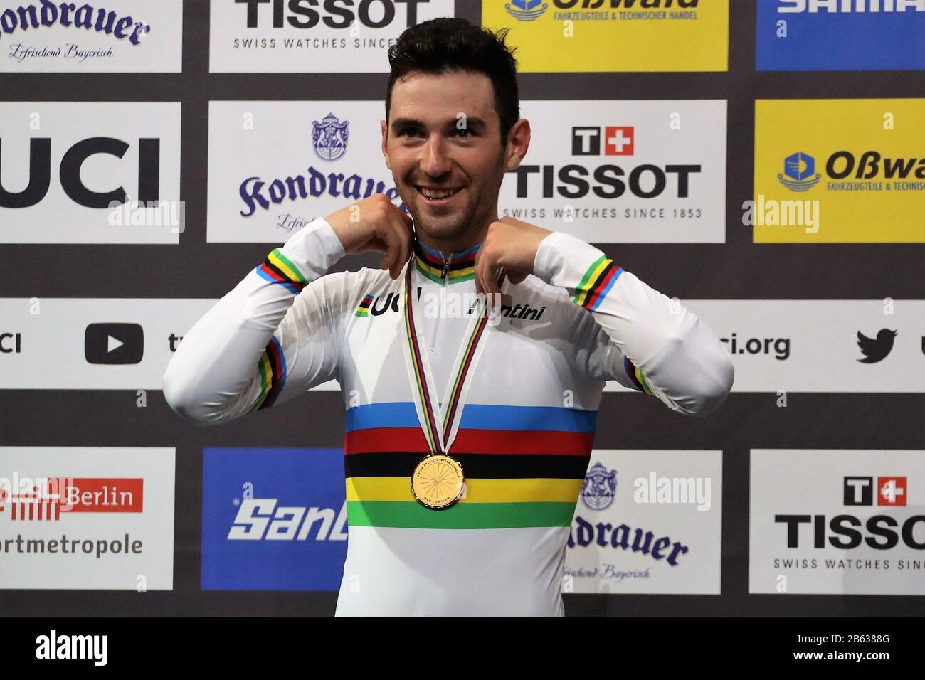 Benjamin Thomas of France Men's Omnium - Points Race Podium during the ...