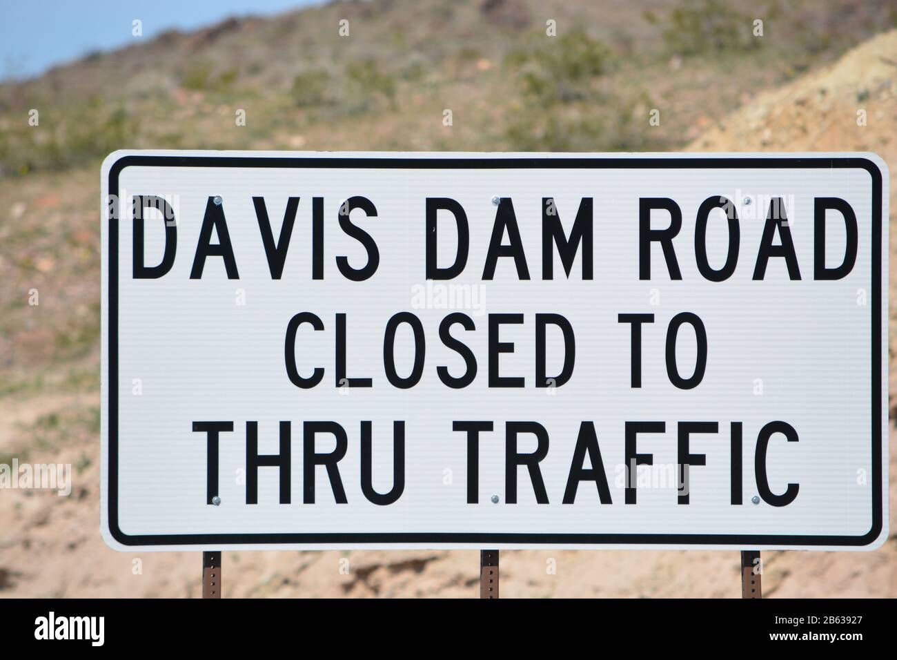 Davis dam road closed hi-res stock photography and images - Alamy