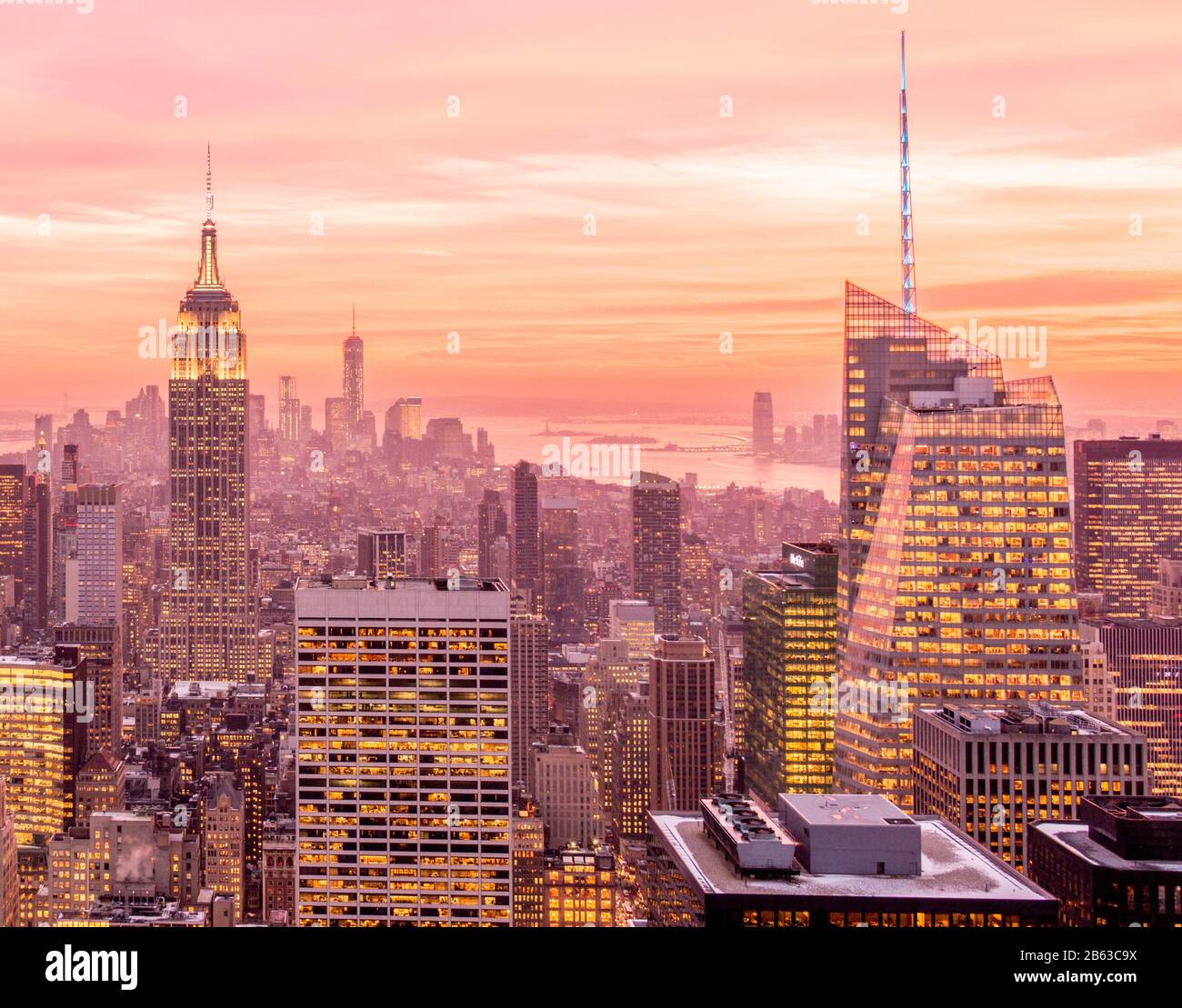 The view of new york manhattan during sunset hours Stock Photo - Alamy