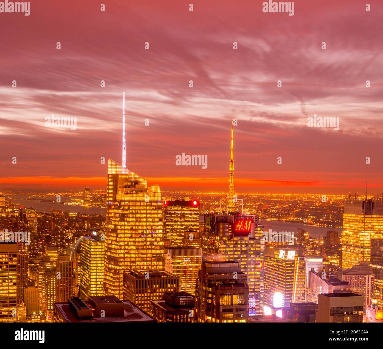New York - DECEMBER 20, 2013: View of Lower Manhattan on December 20 in ...