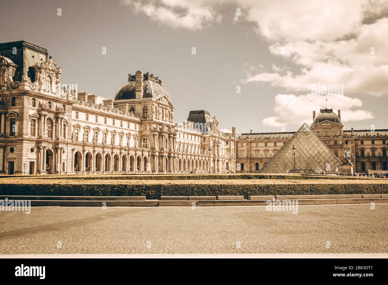 louvre museum in Paris France travel background Stock Photo - Alamy