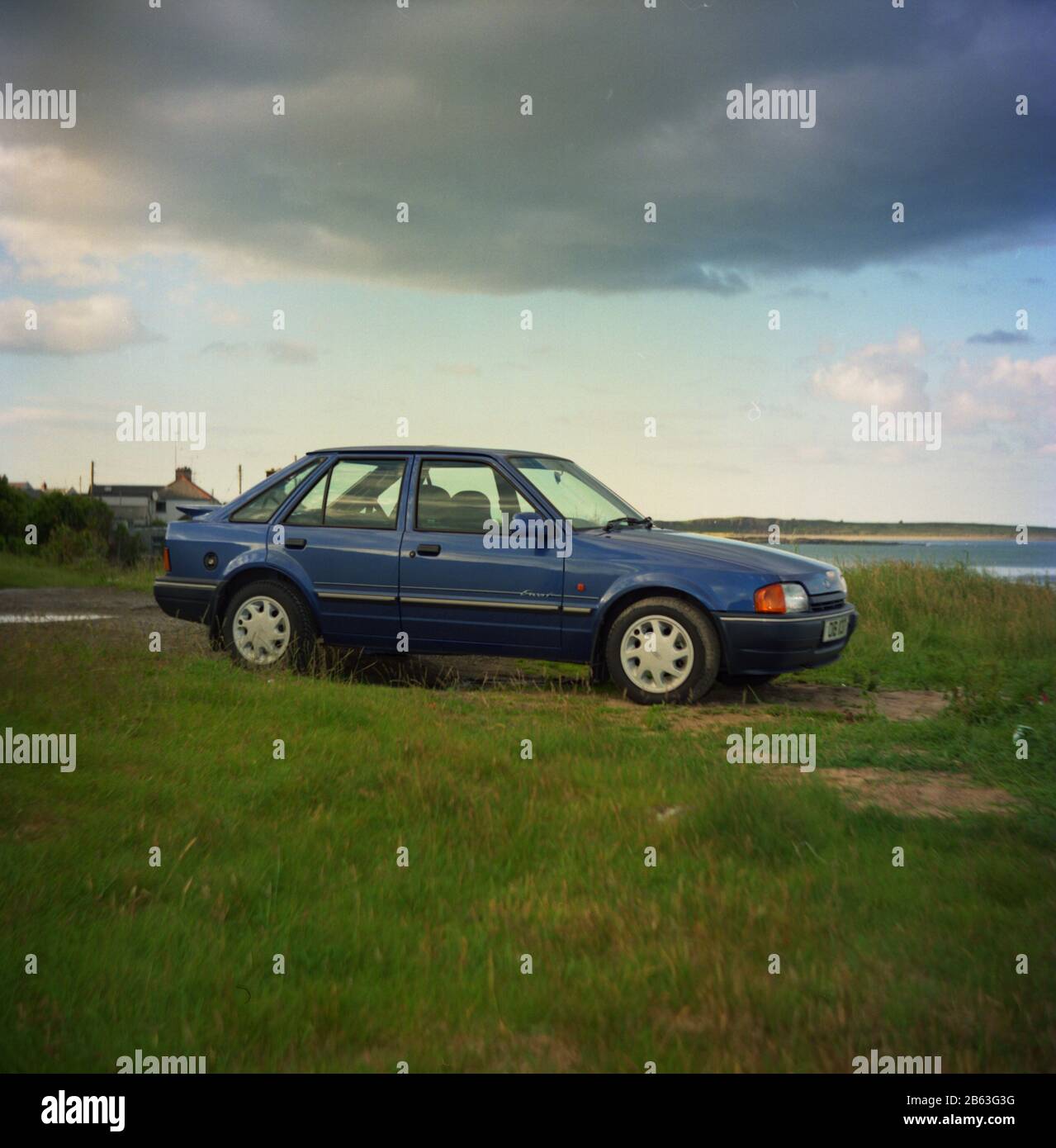 The Ford Escort 1.3 Eclipse 5d is a small family car which was ...
