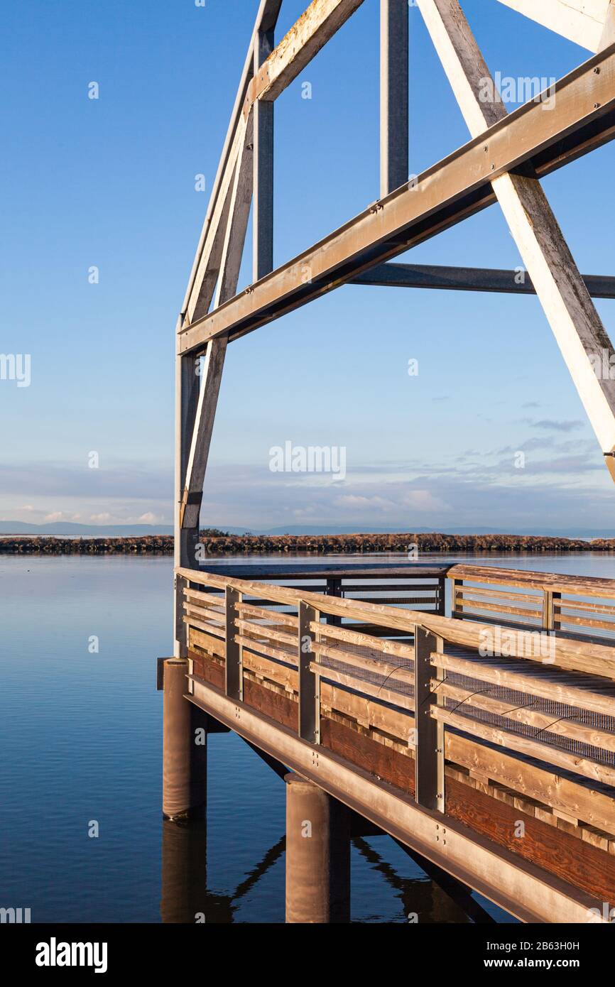 Wooden observation platform structure hi-res stock photography and ...