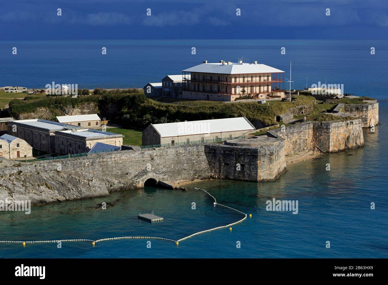 The commissioners house of the dockyard hi-res stock photography and ...