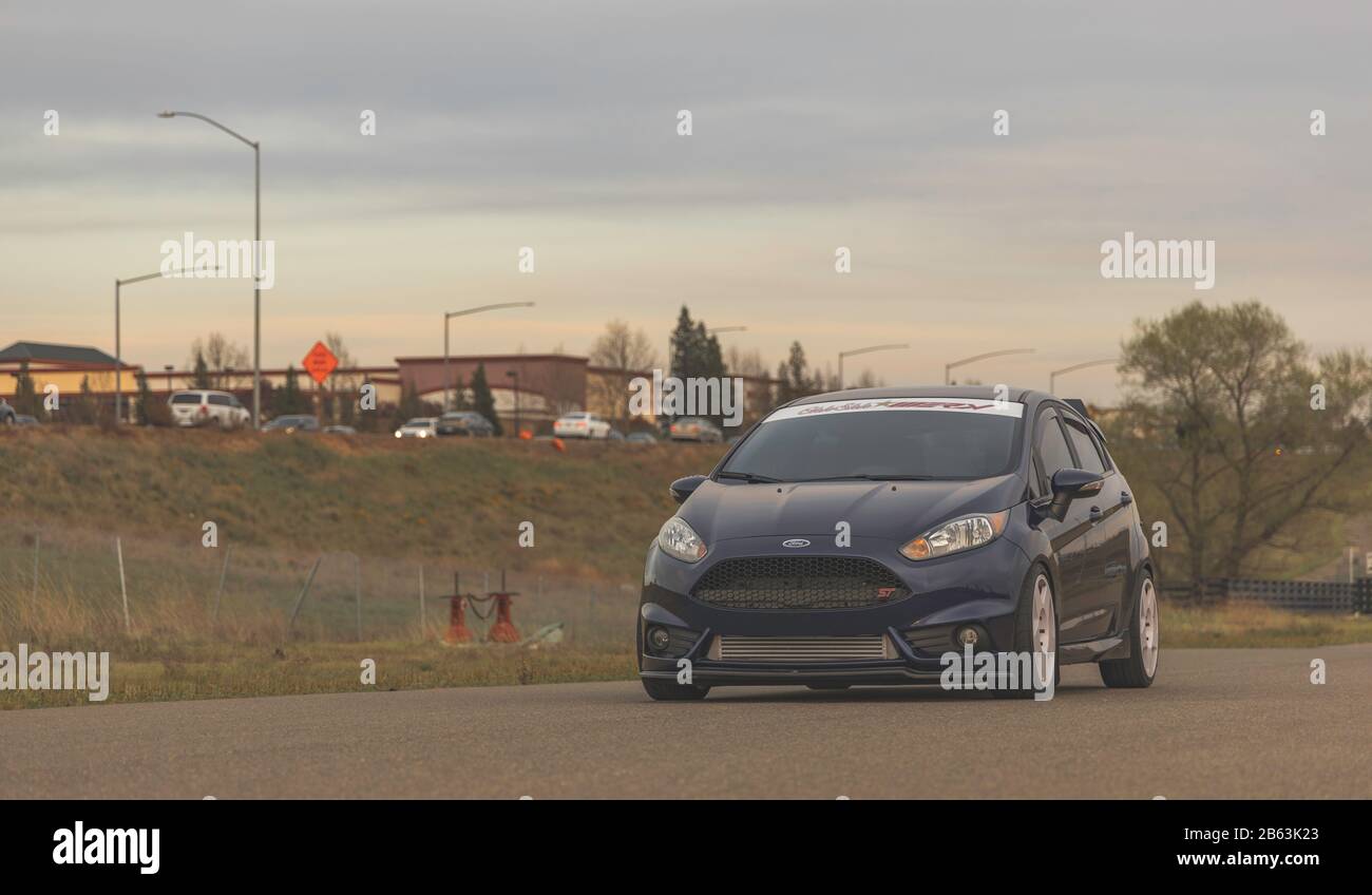 Modified ford hi-res stock photography and images - Alamy