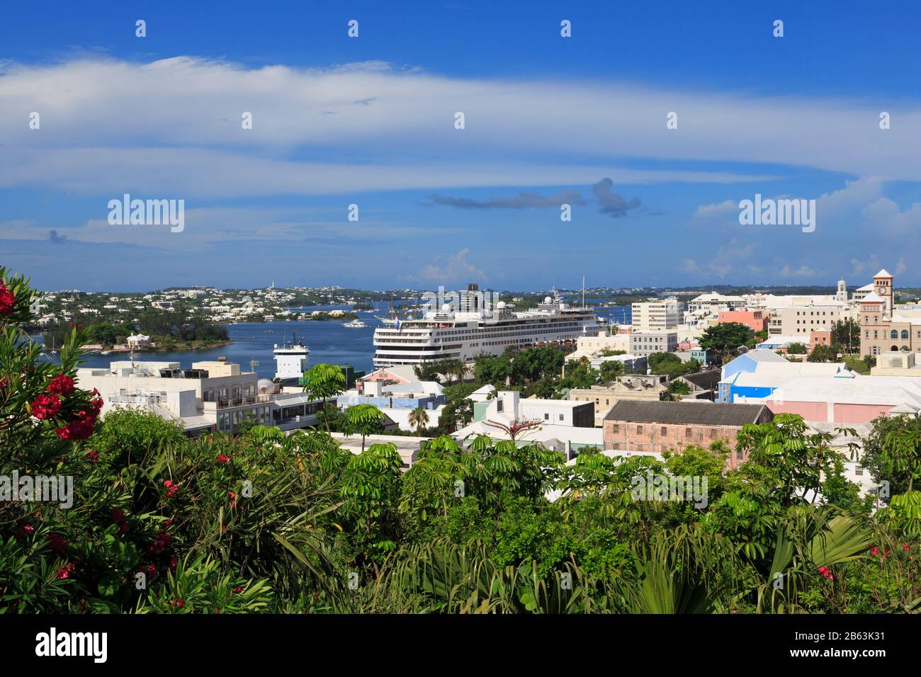Hamilton bermuda skyline hi-res stock photography and images - Alamy