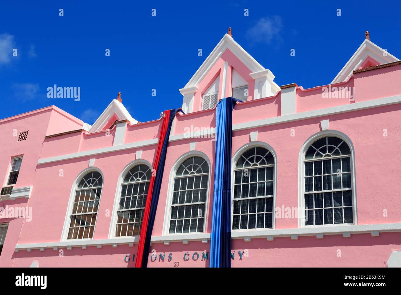 Hamilton bermuda shopping hi-res stock photography and images - Alamy