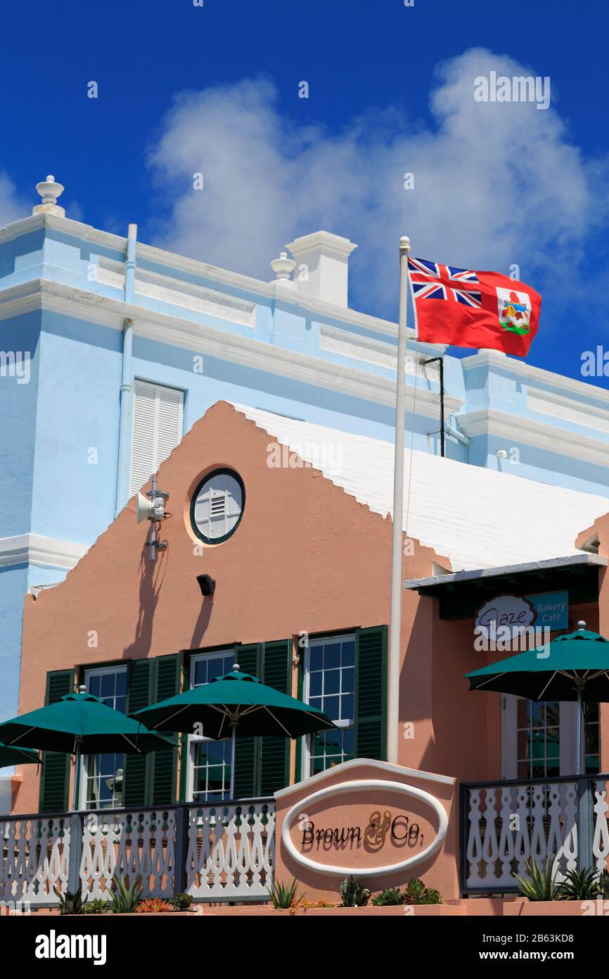 Hamilton bermuda front street shopping hi-res stock photography and ...