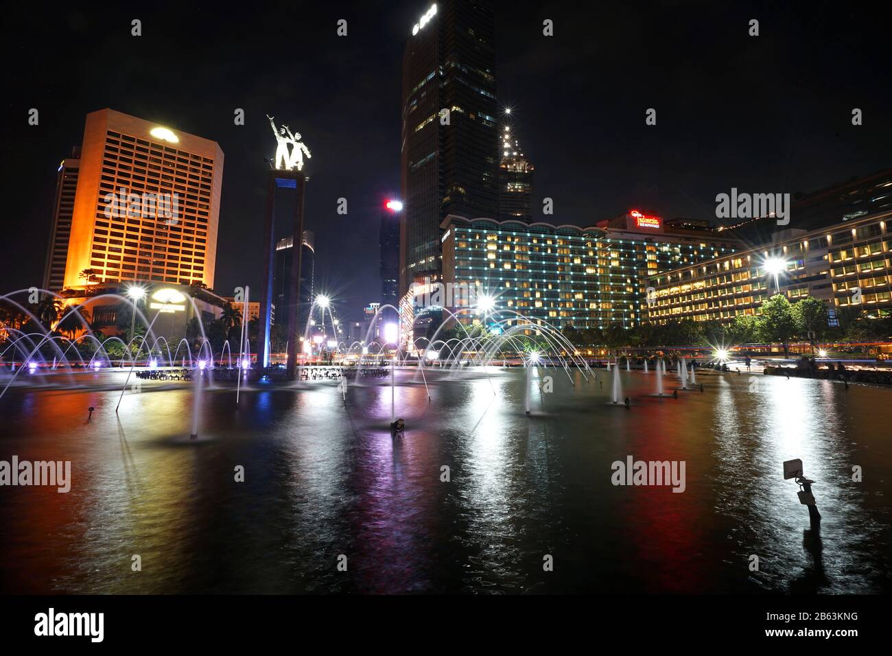 Bundaran HI at Night, Jakarta, Indonesia Stock Photo - Alamy