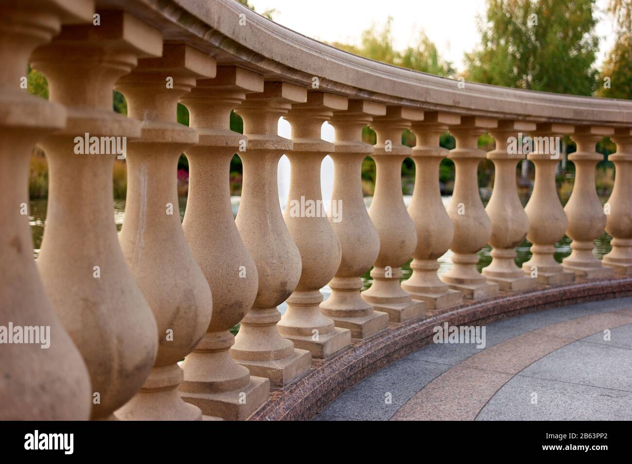 Stone railings hi-res stock photography and images - Alamy