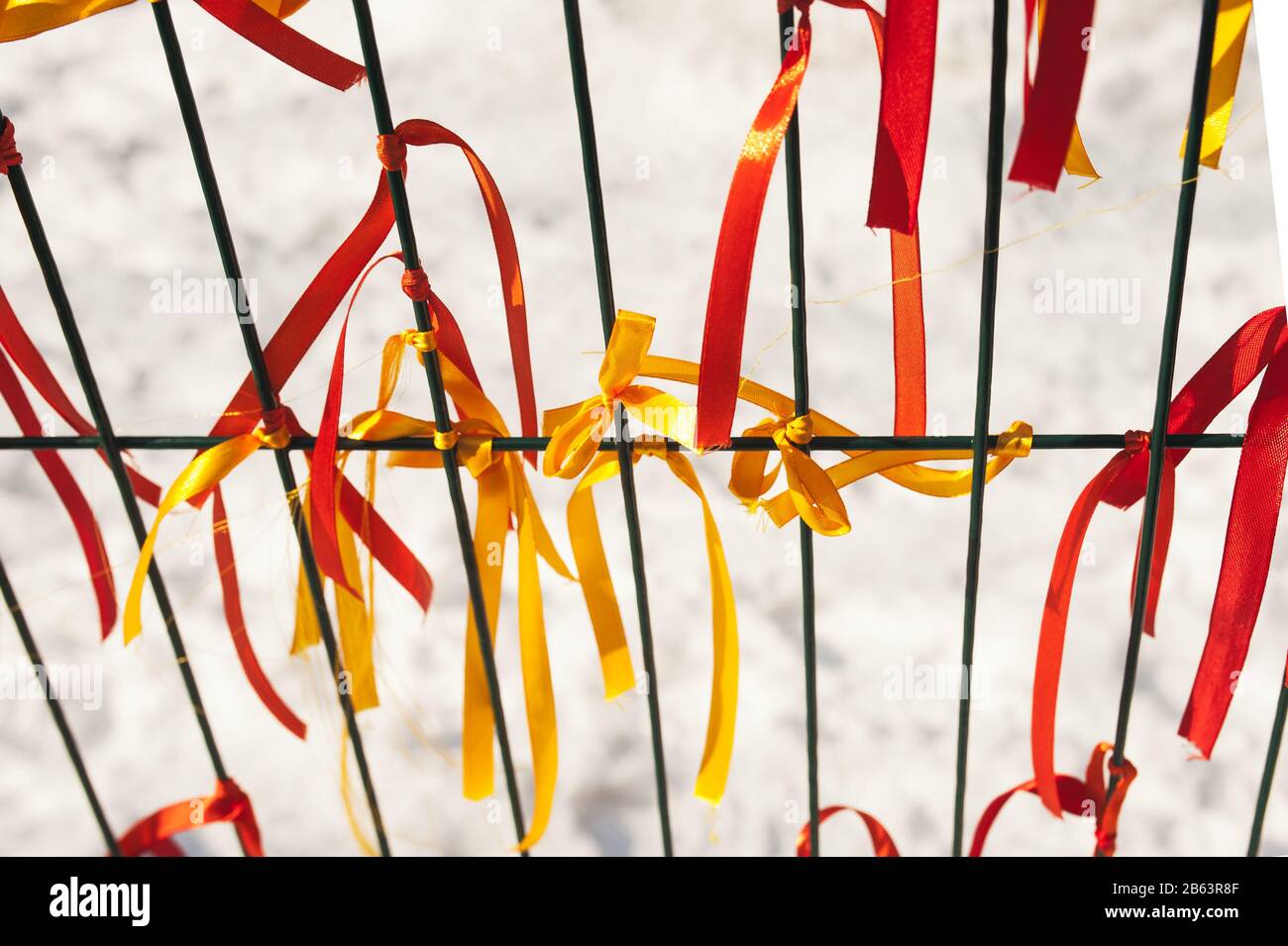 Ribbon tied to a fence hi-res stock photography and images - Alamy