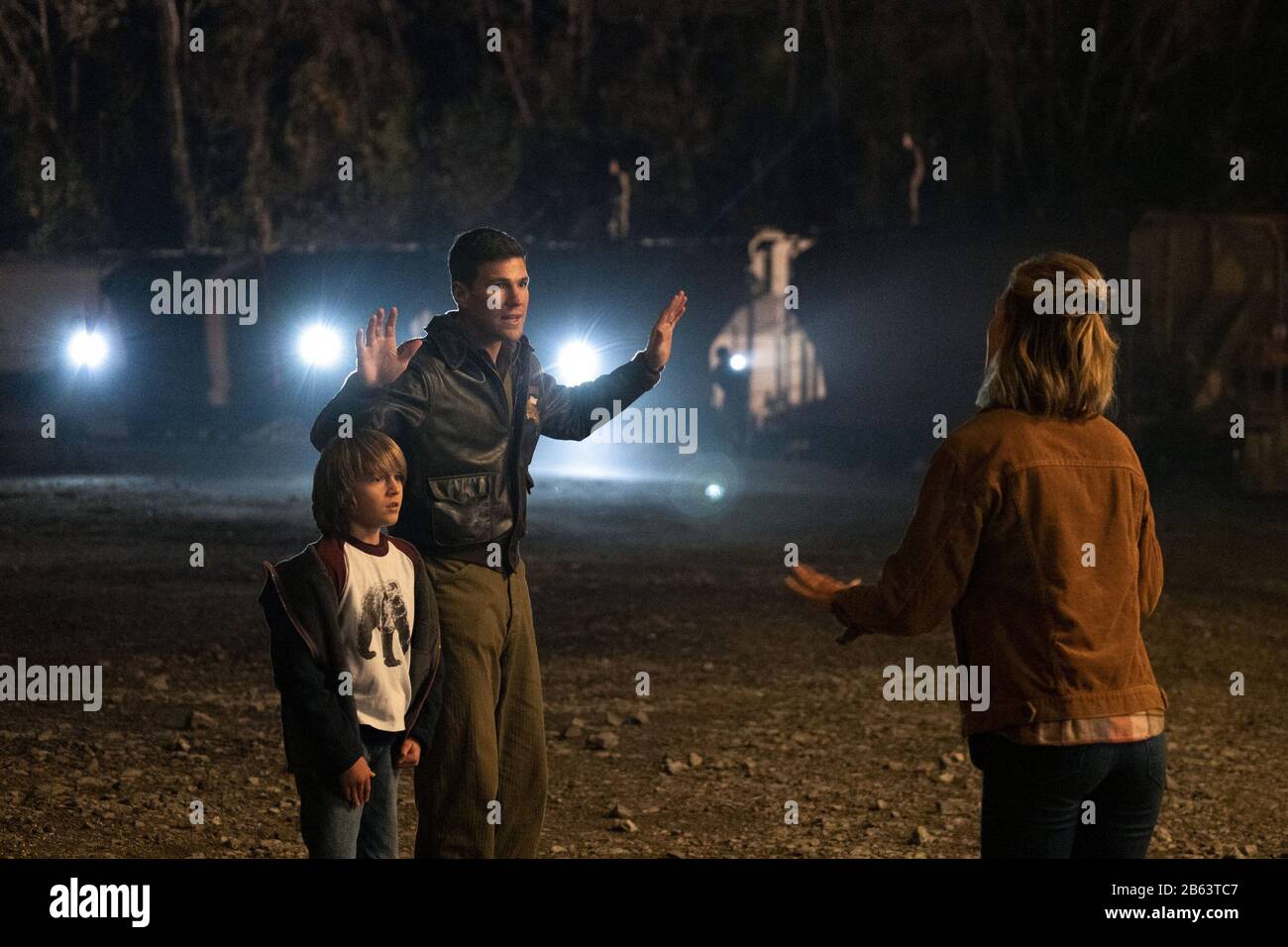 AMAZING STORIES, from left: Duncan Joiner, Austin Stowell, Kerry Bishe ...