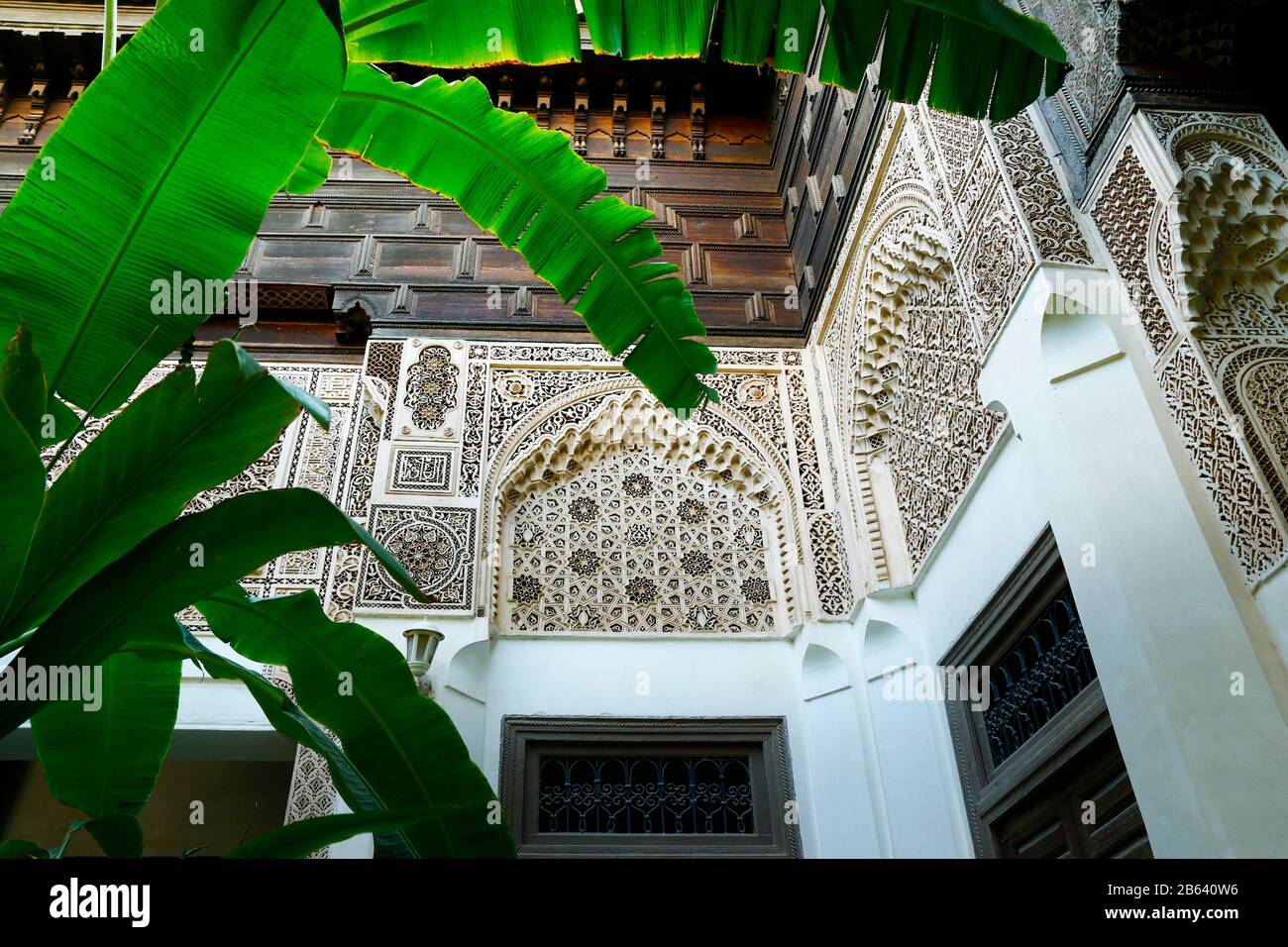 detail of architecture in moroccan mosque Stock Photo - Alamy