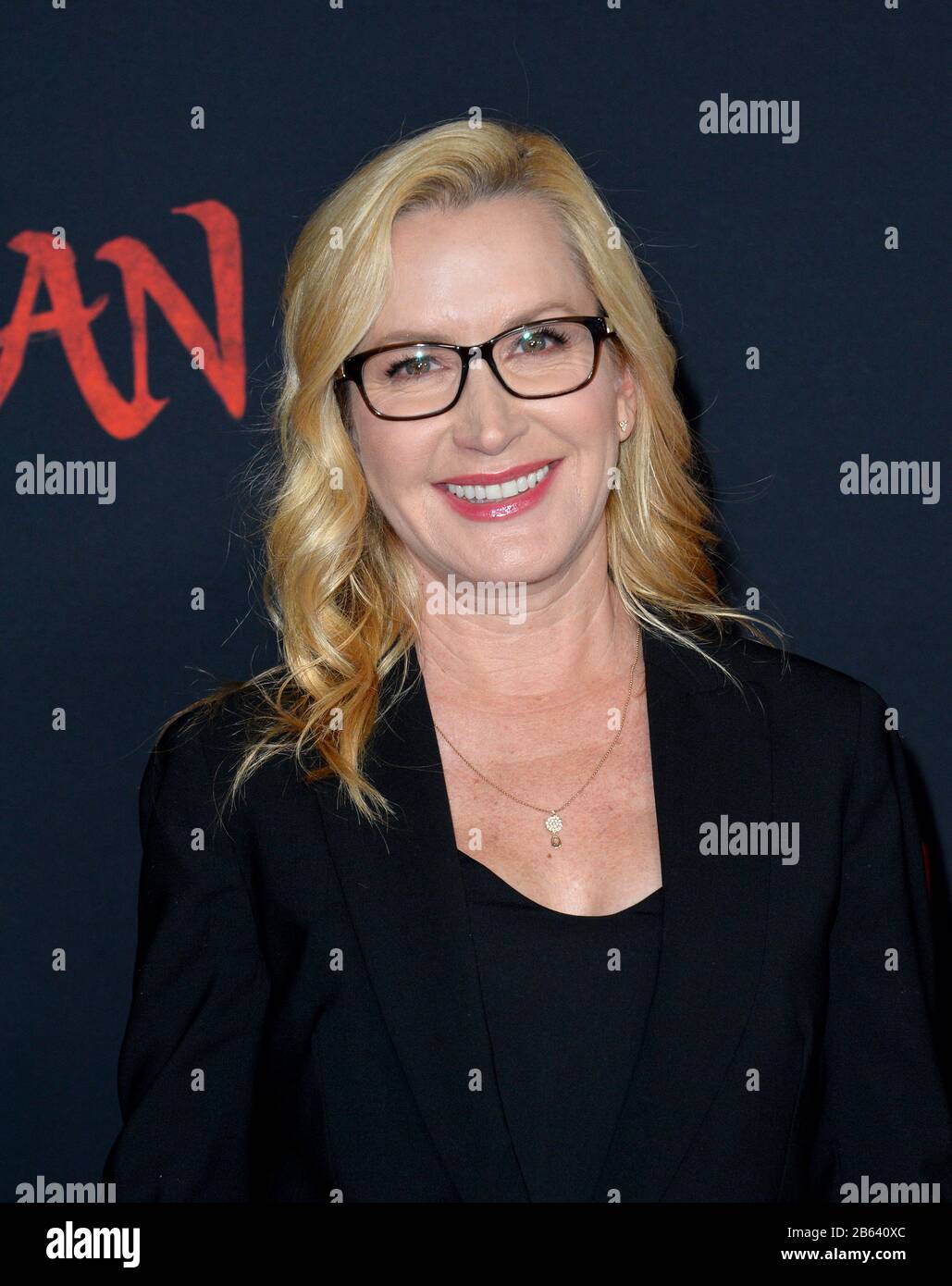 Disneys mulan world premiere hi-res stock photography and images - Alamy