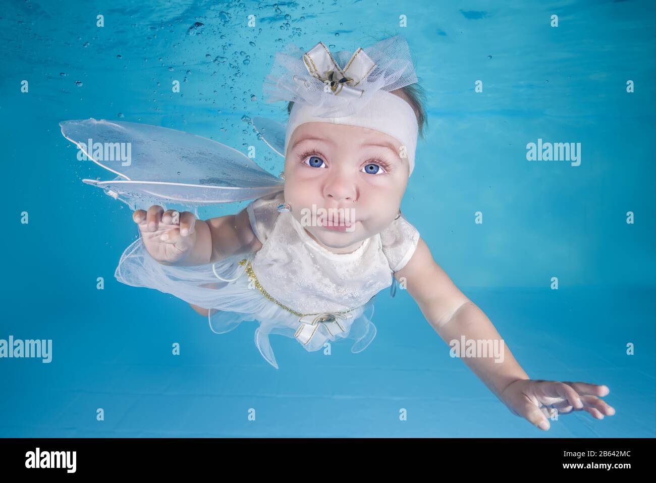 Girl in fairy costume girl in fairy costume hi-res stock photography ...