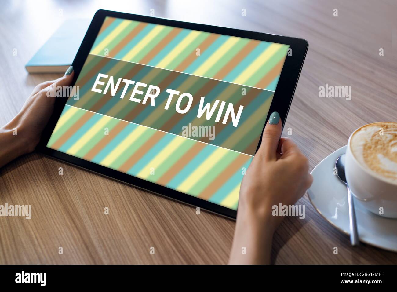 Text entry screen hi-res stock photography and images - Alamy