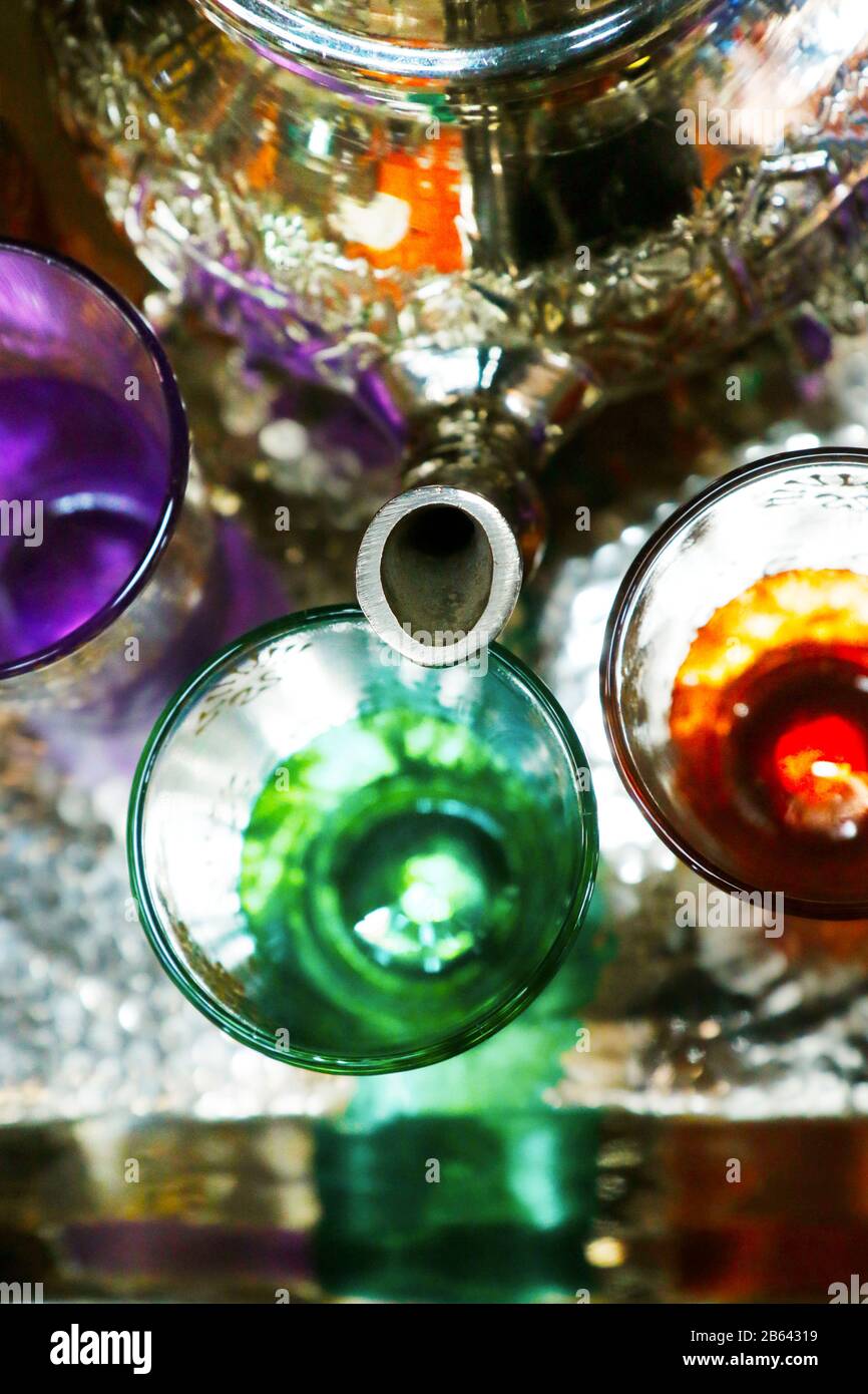 moroccan mint tea set, with teapot and cup Stock Photo - Alamy