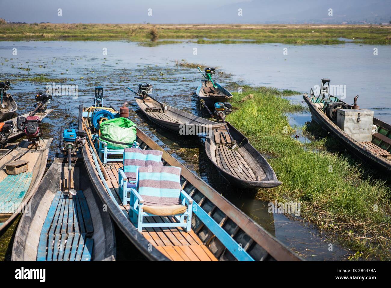 Local people in the Inle lake, Myanmar, Asia Stock Photo - Alamy