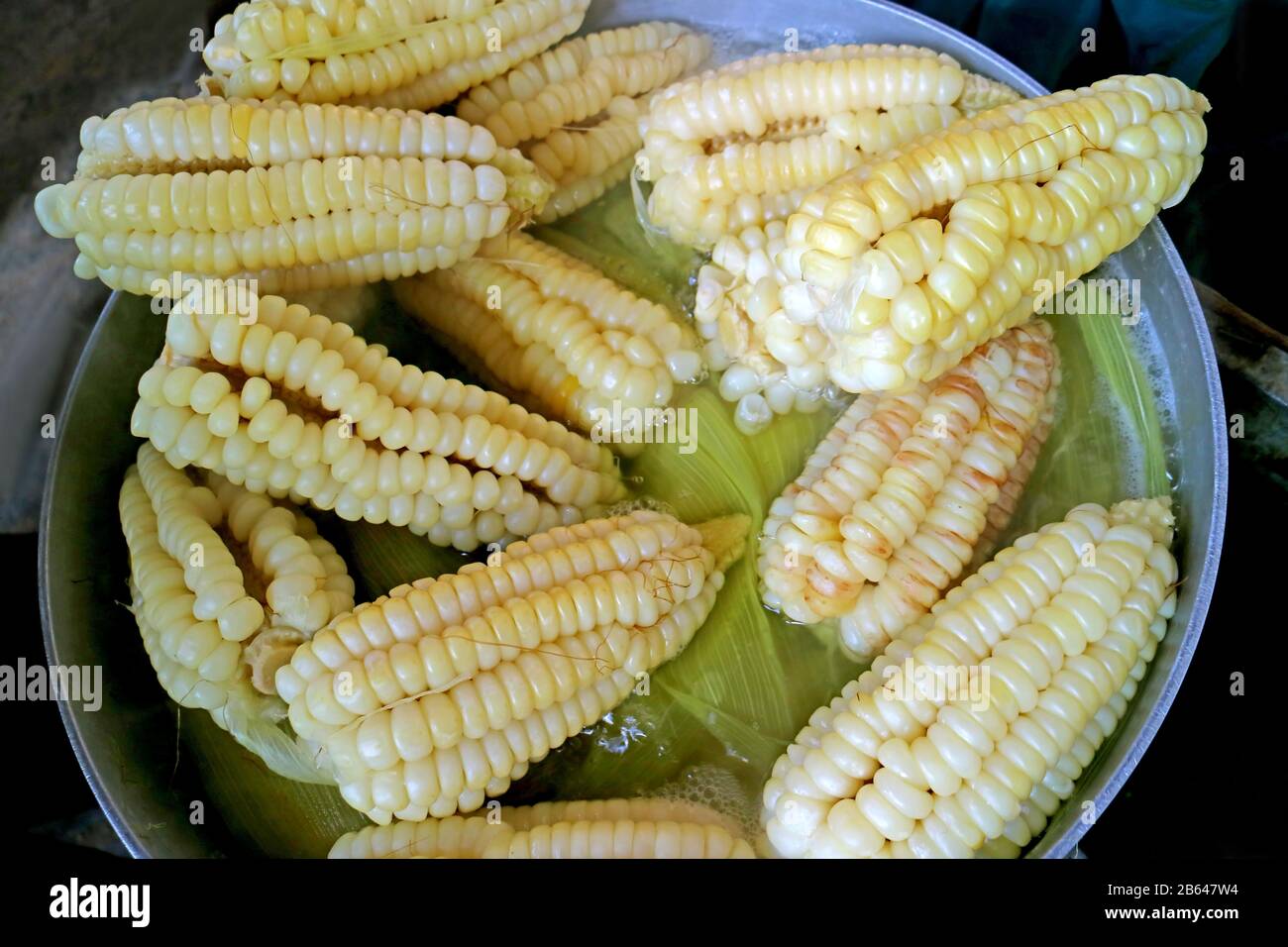 Peruvian corn hi-res stock photography and images - Alamy