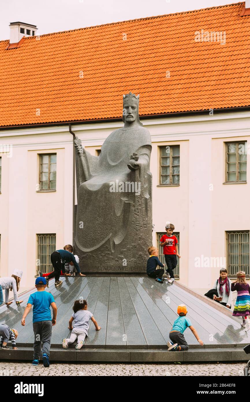 Vilnius, Lithuania. Children Walking Near Monument To King Mindaugas ...