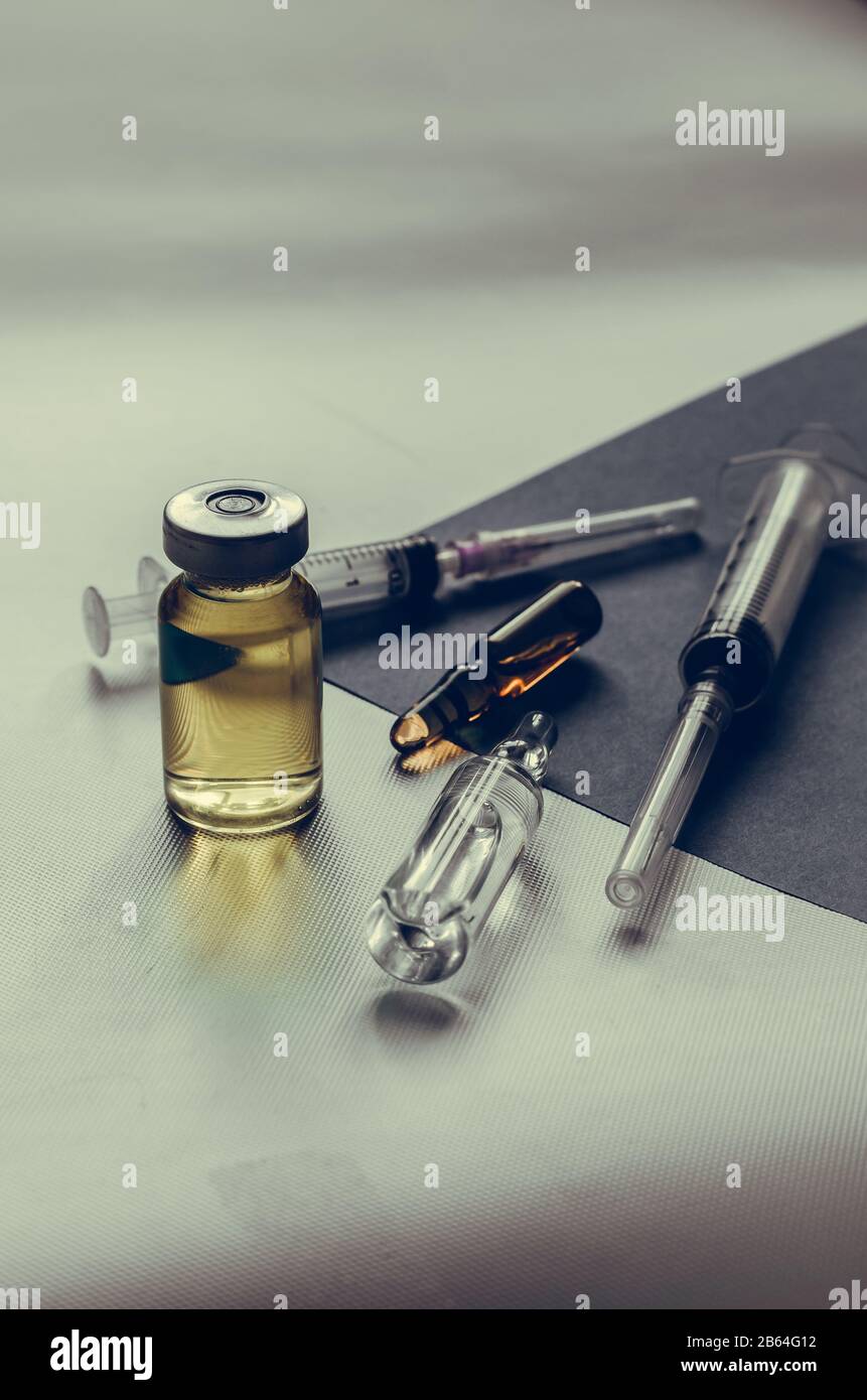 Injectable eye hi-res stock photography and images - Alamy