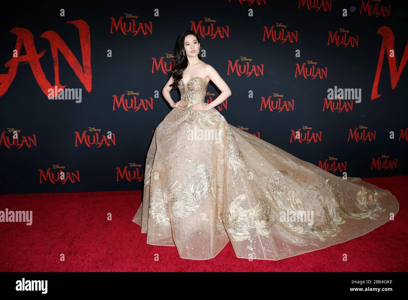 Hollywood, USA. 09th Mar, 2020. Liu Yifei, Crystal Liu walking the red ...