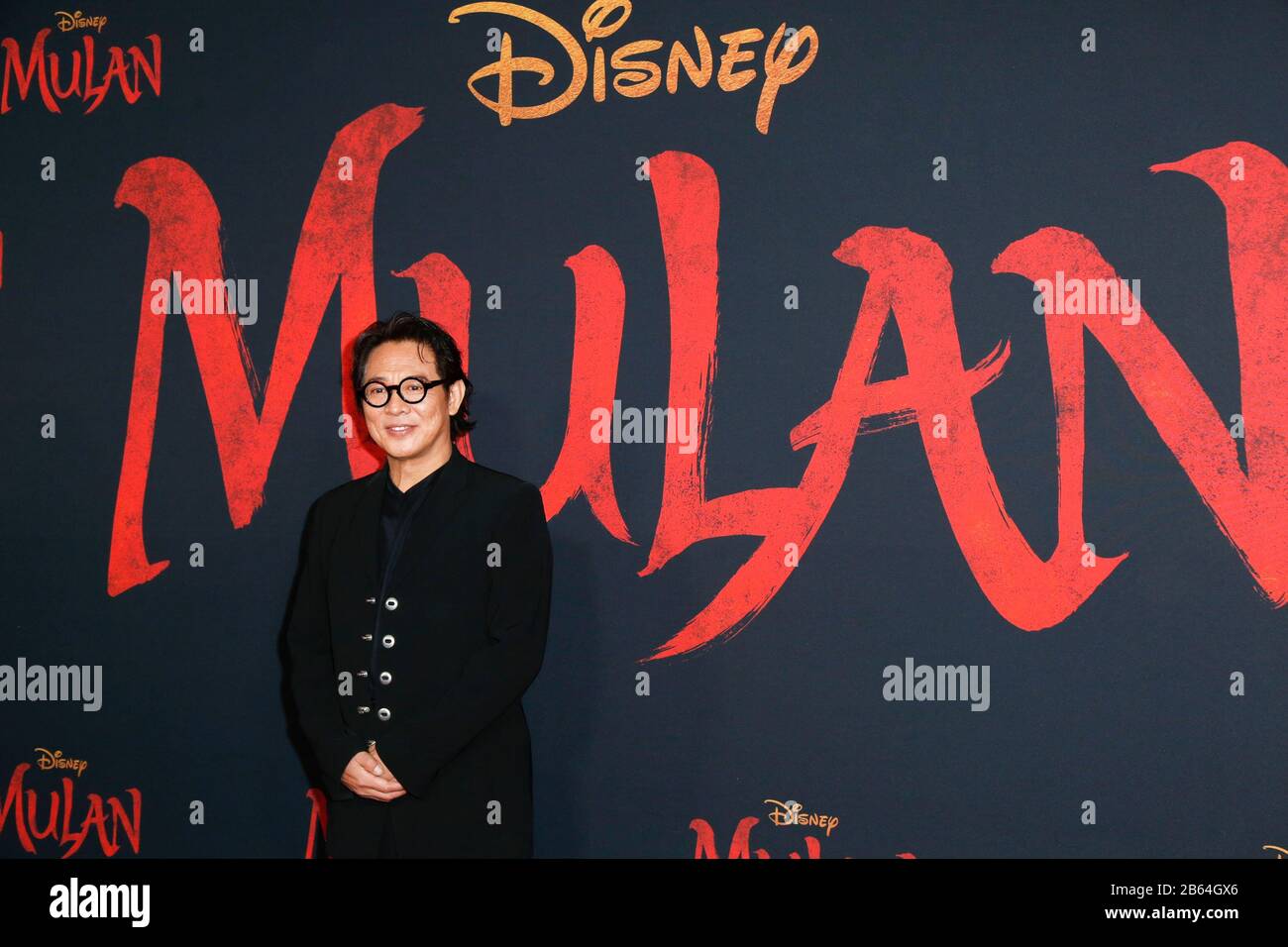 Mulan movie still hi-res stock photography and images - Alamy