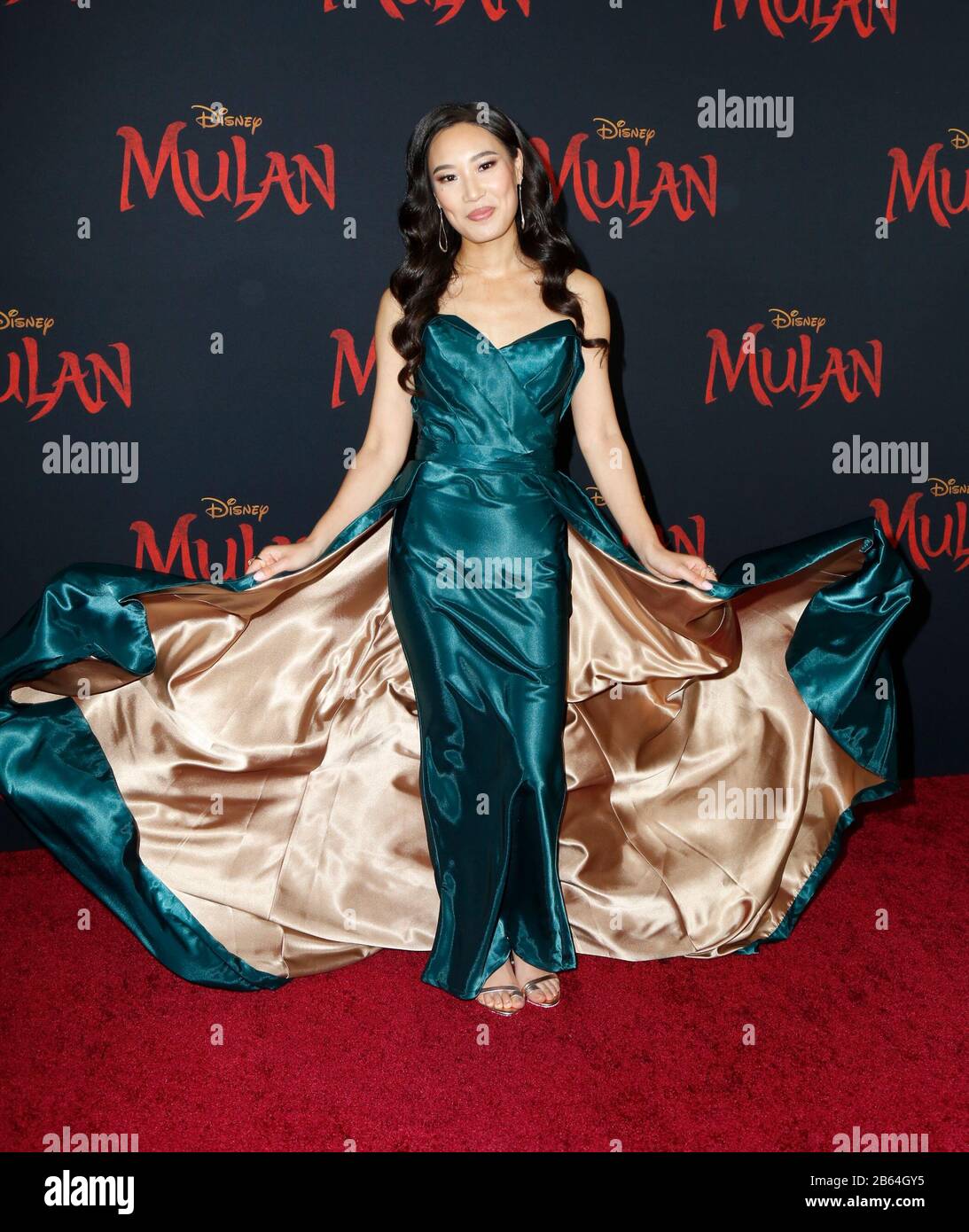 Hollywood, USA. 09th Mar, 2020. Susan Tang, Xana Tang walking the red ...