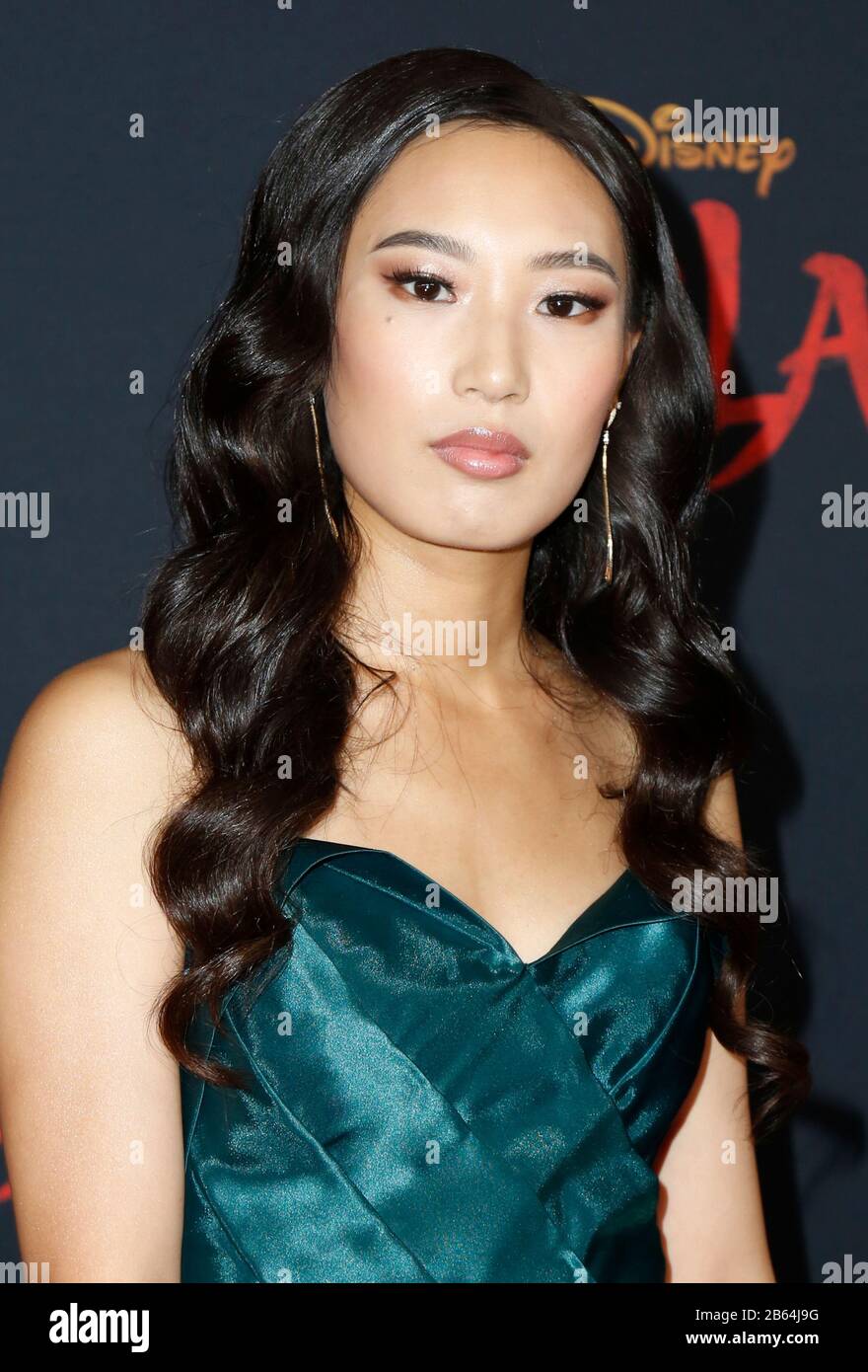 Hollywood, USA. 09th Mar, 2020. Susan Tang, Xana Tang walking the red ...